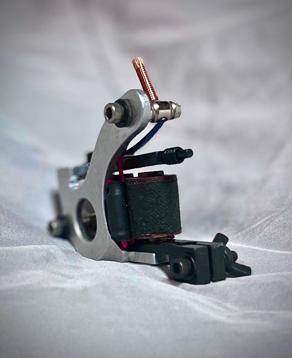 premium tattoo machines for profesional tattoo artists by debso tattoo ...